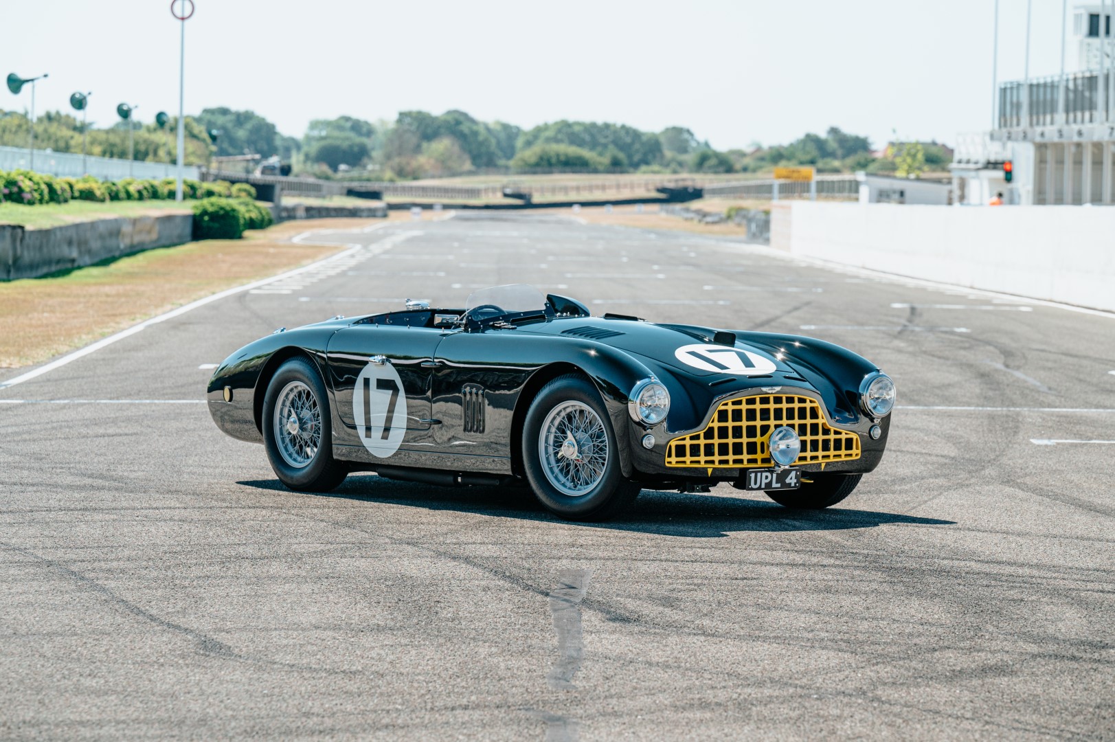 Goodwood 9-Hours-winning Aston Martin DB3 heads to auction - Magneto