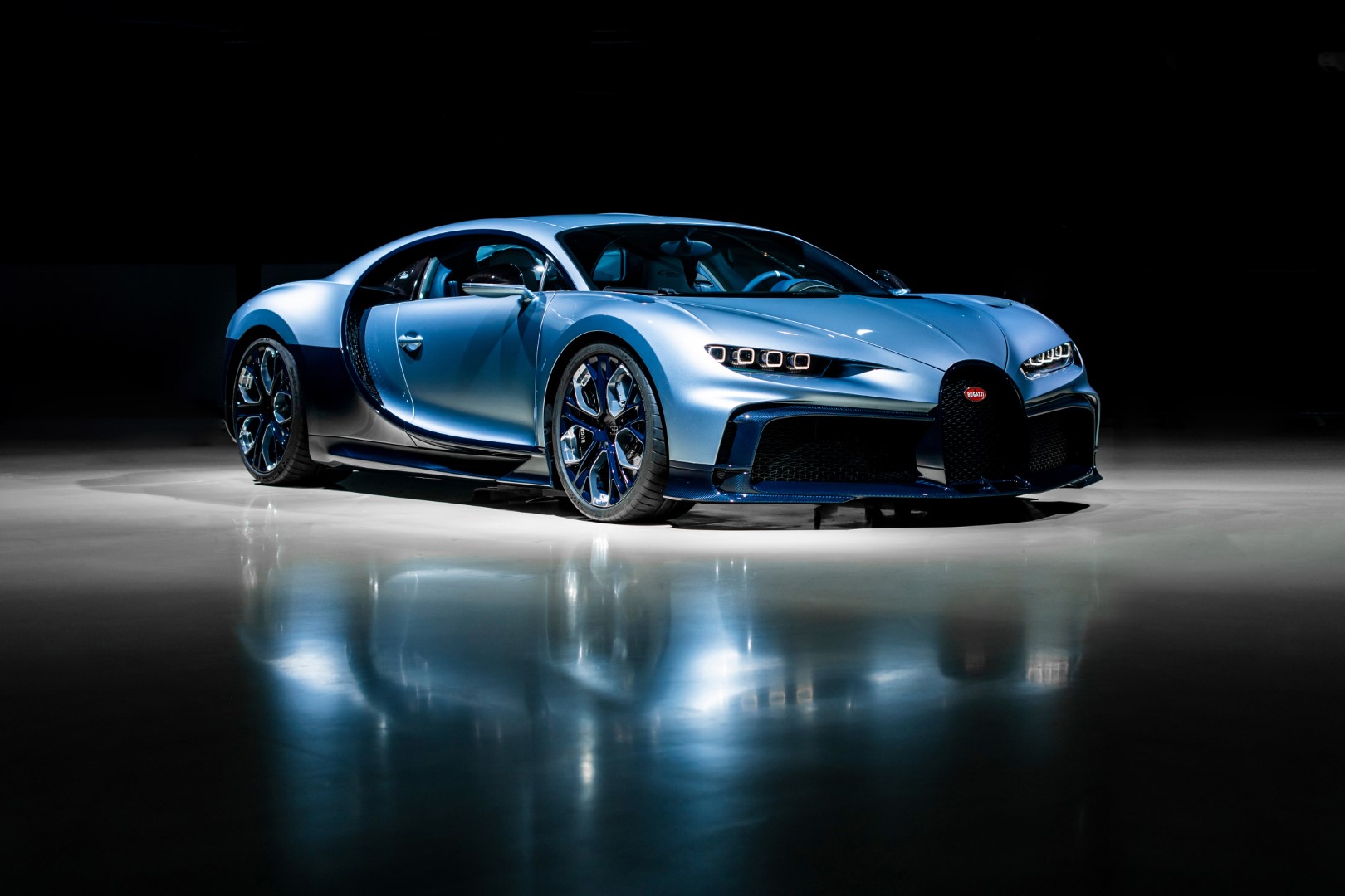 One-off Bugatti Chiron Profilée up for sale - Magneto