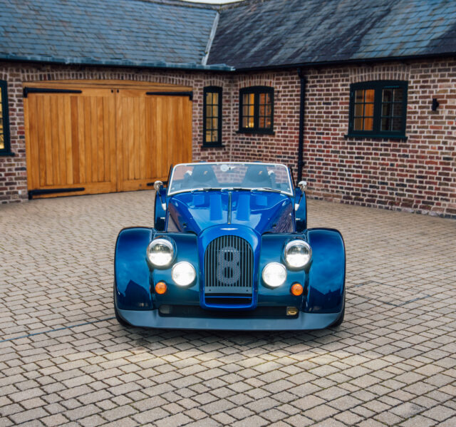 Magneto magazine drives thunderous V8-powered Morgan Plus 8 GTR - Magneto