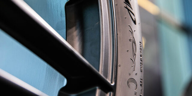 Pirelli debuts its high-tech Cyber Tyre – and Pagani is in the groove ...