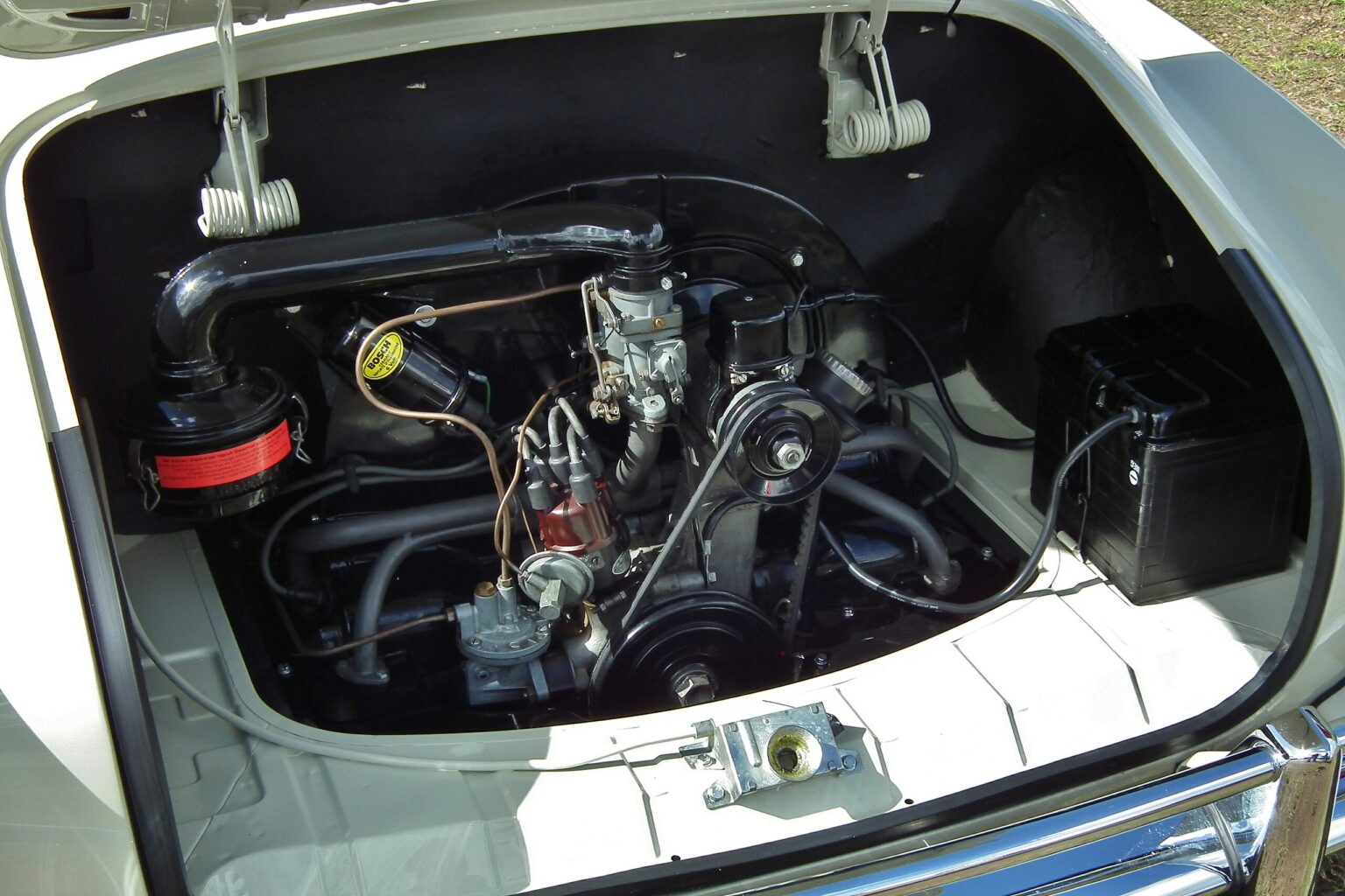 1955-1974 Volkswagen Karmann Ghia buying guide from Magneto magazine ...