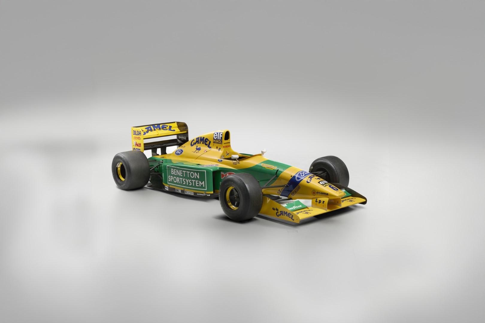 Ex-Fangio and Moss Silver Arrow Streamliner to be auctioned by RM ...