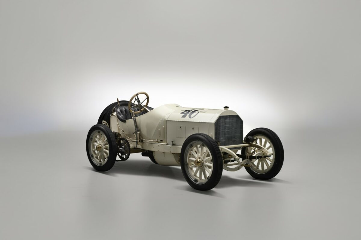 Ex-Fangio and Moss Silver Arrow Streamliner to be auctioned by RM ...