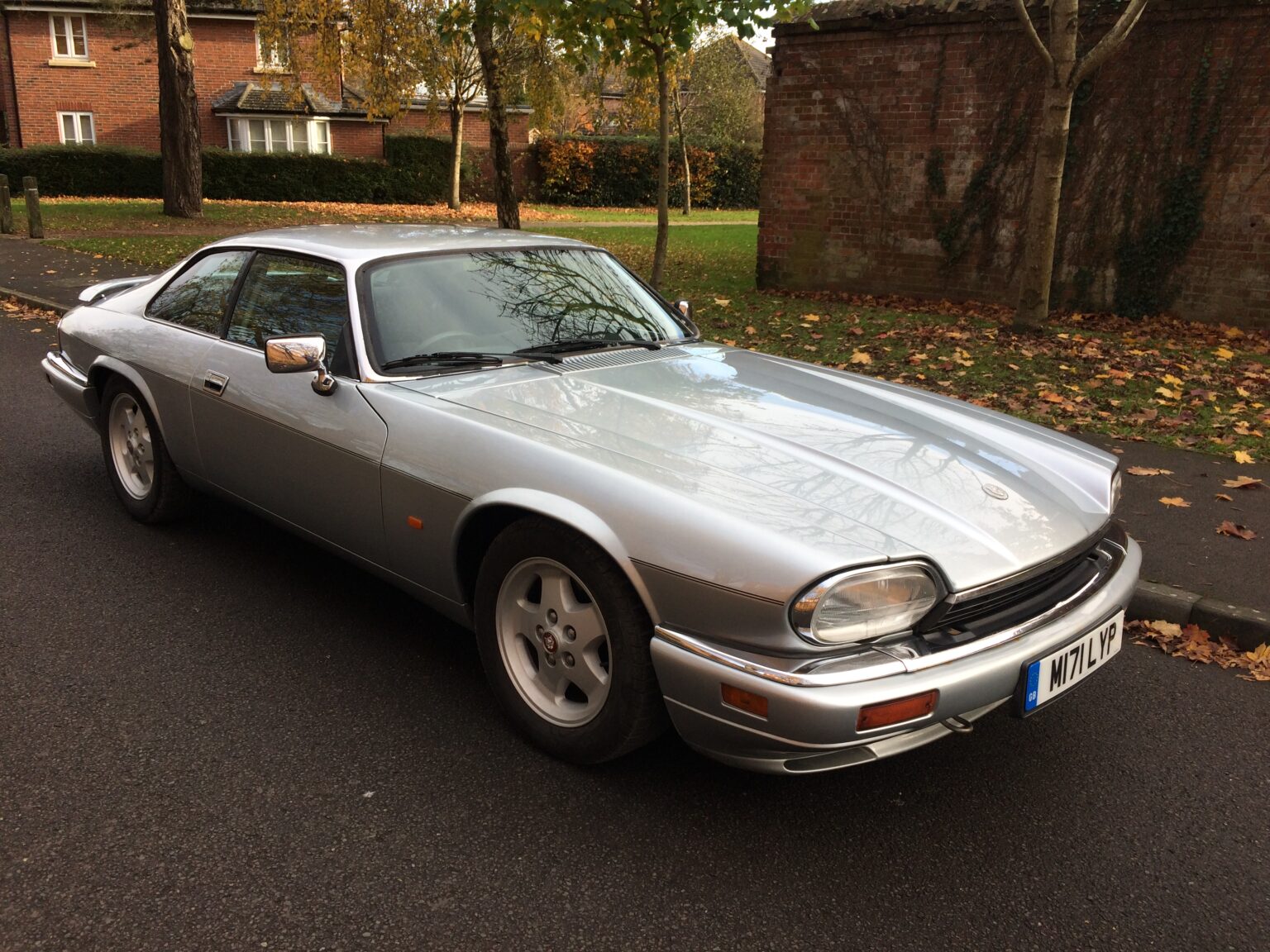 Living with a Big Cat: 1975-1996 Jaguar XJS buying guide from Magneto ...