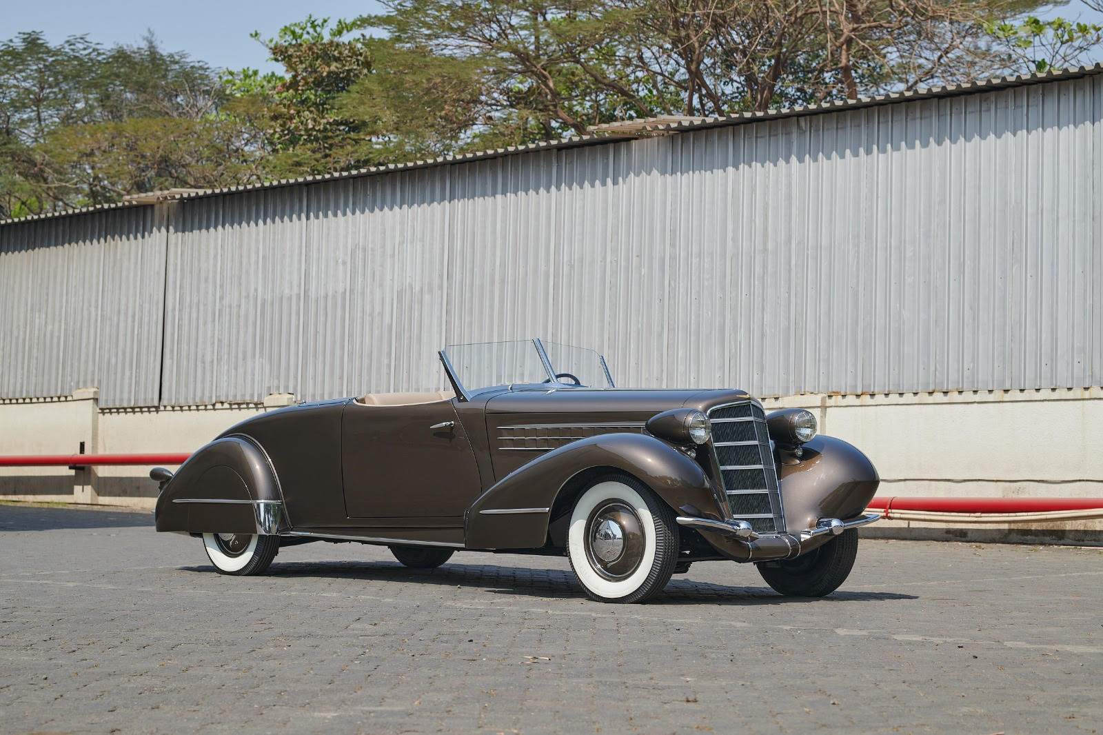 India's masterpiece: the world-class revival of a 1935 Cadillac ...