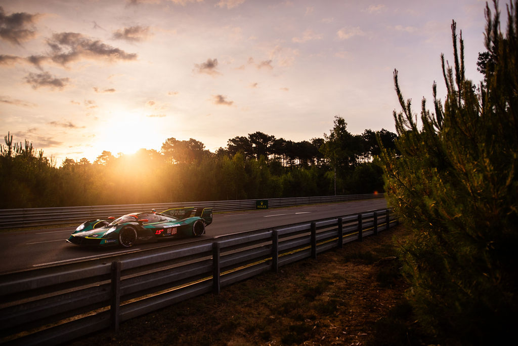 Aston Martin at Le Mans 2025: The wild ride of the Valkyries - Magneto